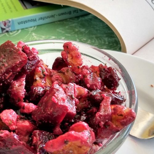 Meatless Monday: Beet salad with Cranberry, Walnuts and Maple Roasted ...